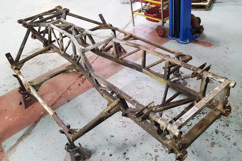 Sportmotive TVR - How We Restore a Chassis
