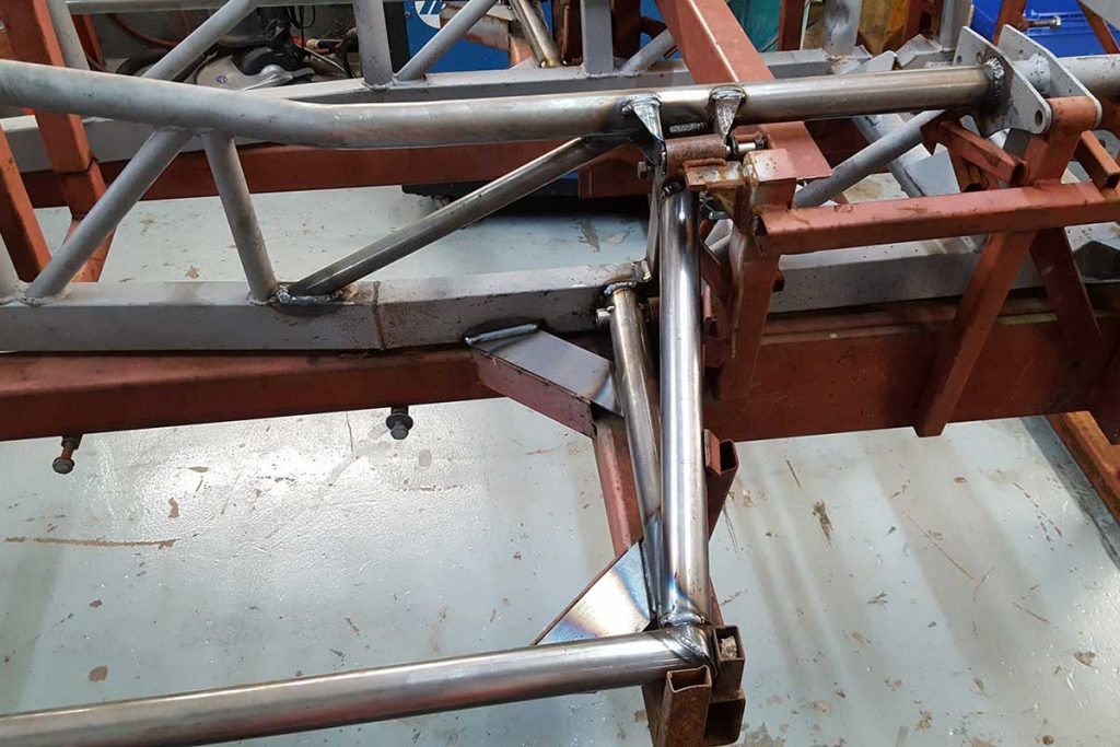 Sportmotive TVR - How We Restore a Chassis